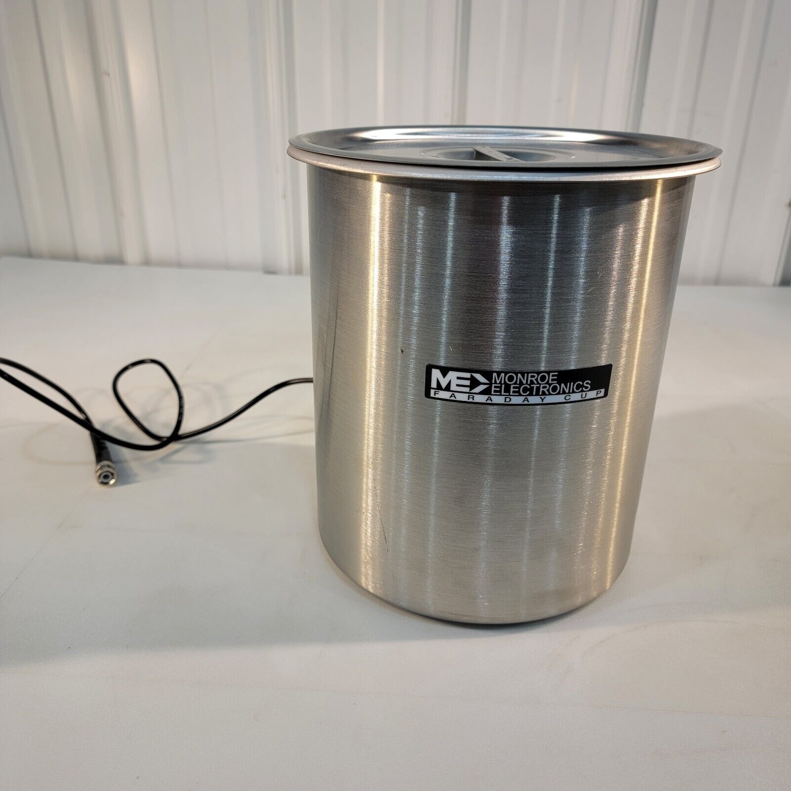 Monroe Electronics Faraday Cup for Nanocoulomb Meter Charge Measuremen ...