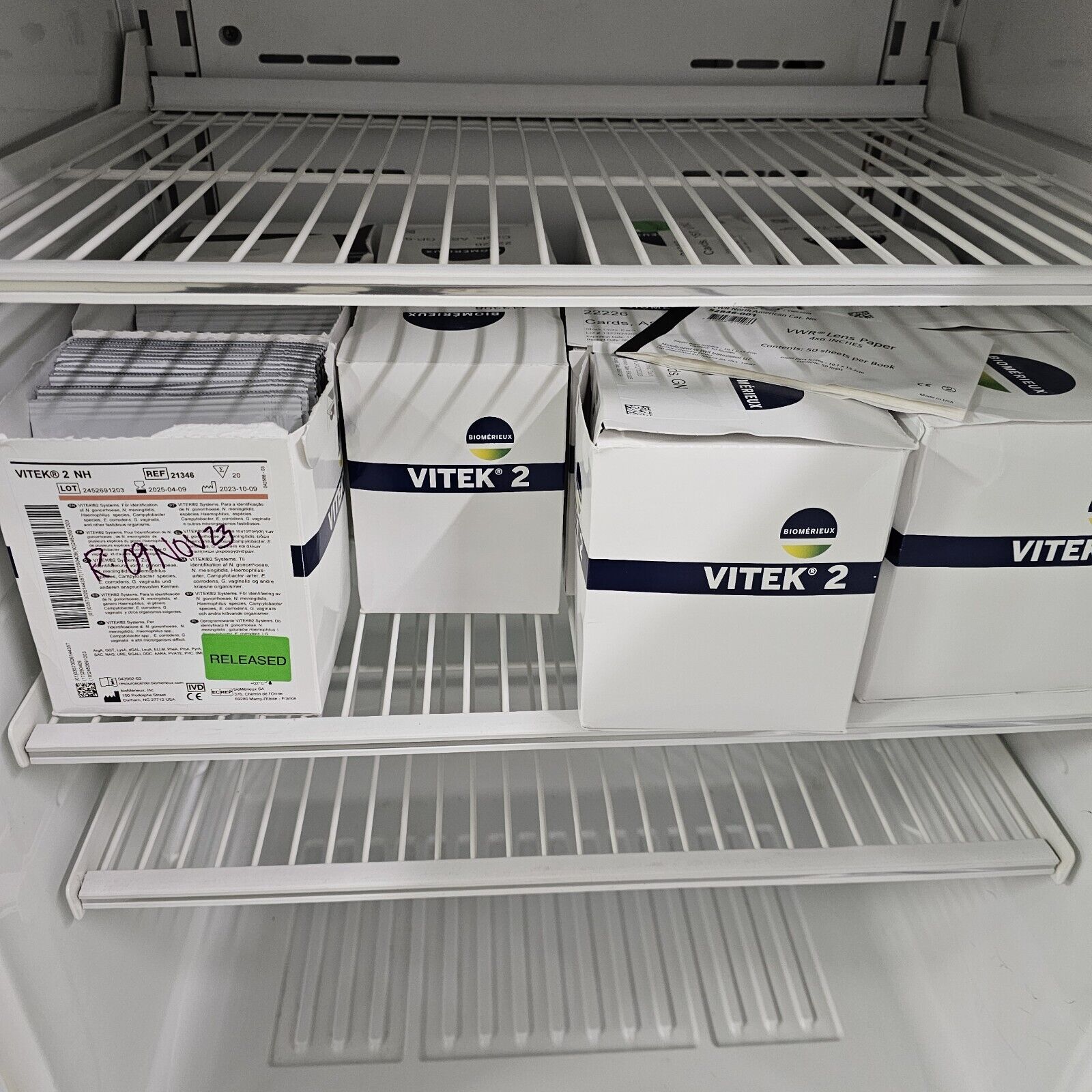 BioMerieux Vitek 2 GP Test Kit Reagent Card 21342 - 1 Card – Lab ...