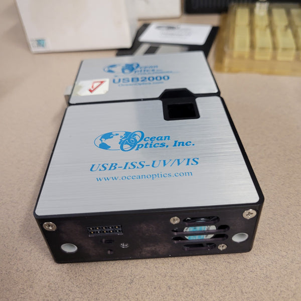 Ocean Optics USB2000 Spectrometer USB-ISS-UV/VIS Lamp and Software ...