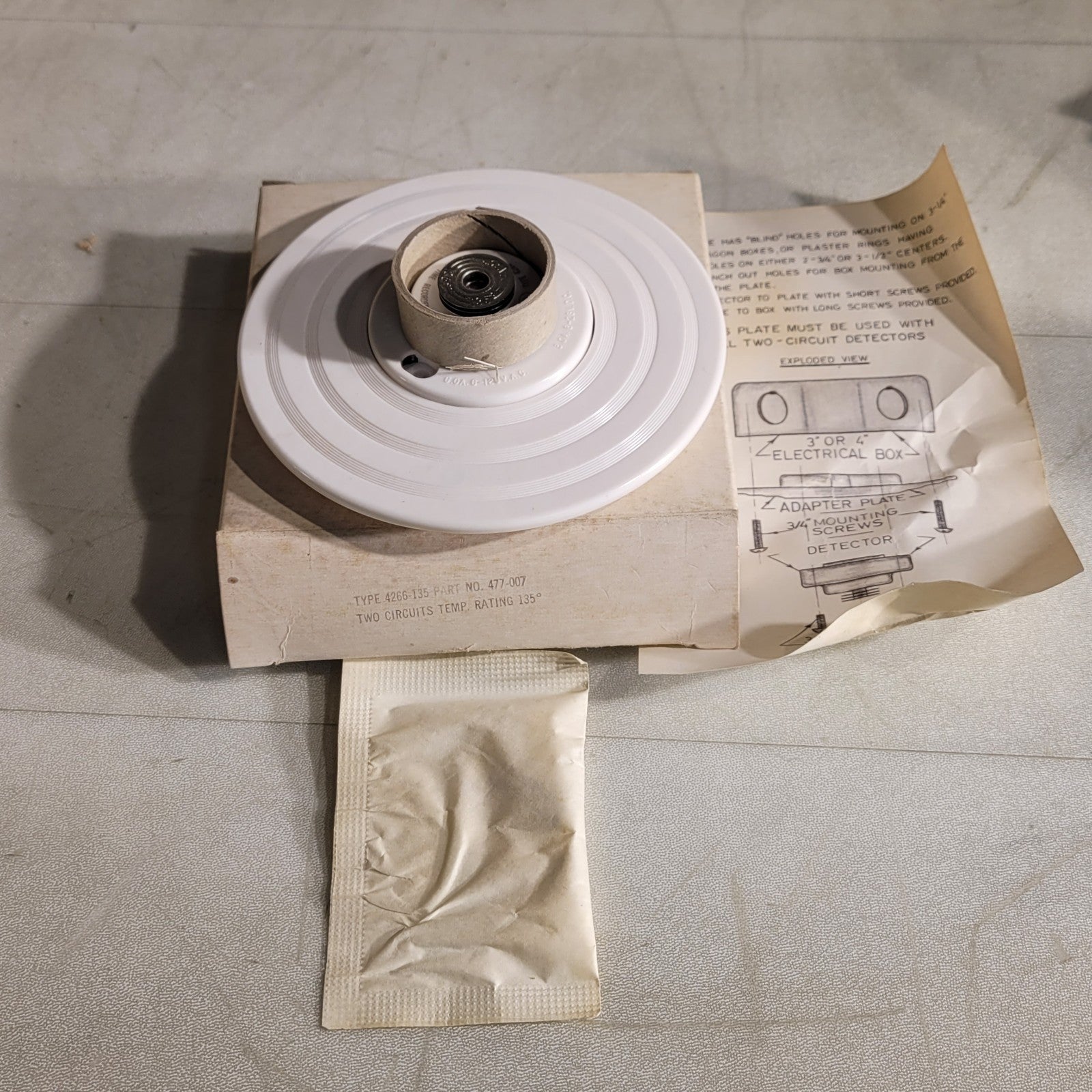 Simplex 4266-135 Heat Detector For Fire Alarm Systems 477-007 Temp Rat ...