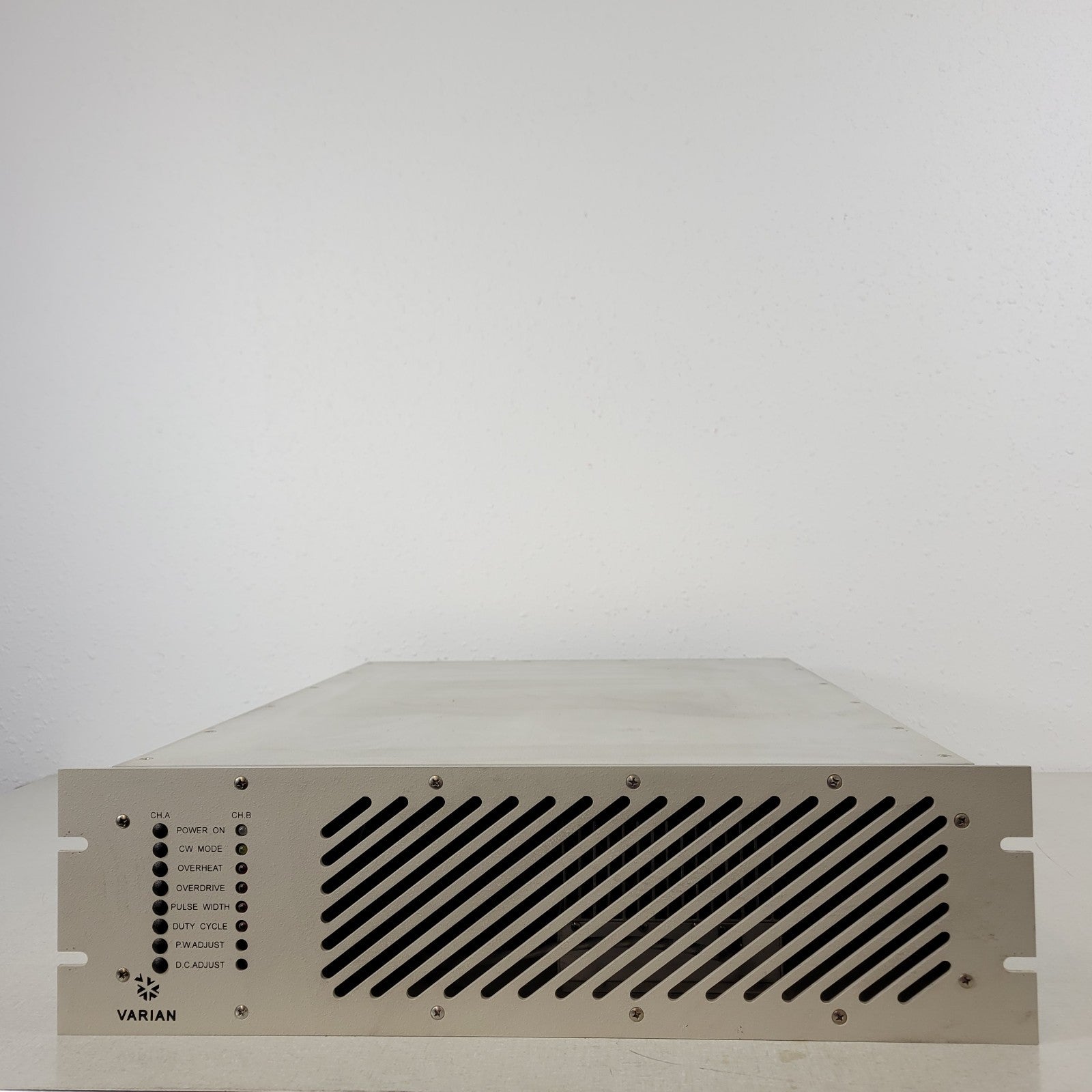 Varian Herley 3900-1 NMR Dual Channel RF Amplifier Varian 0099225301 C ...