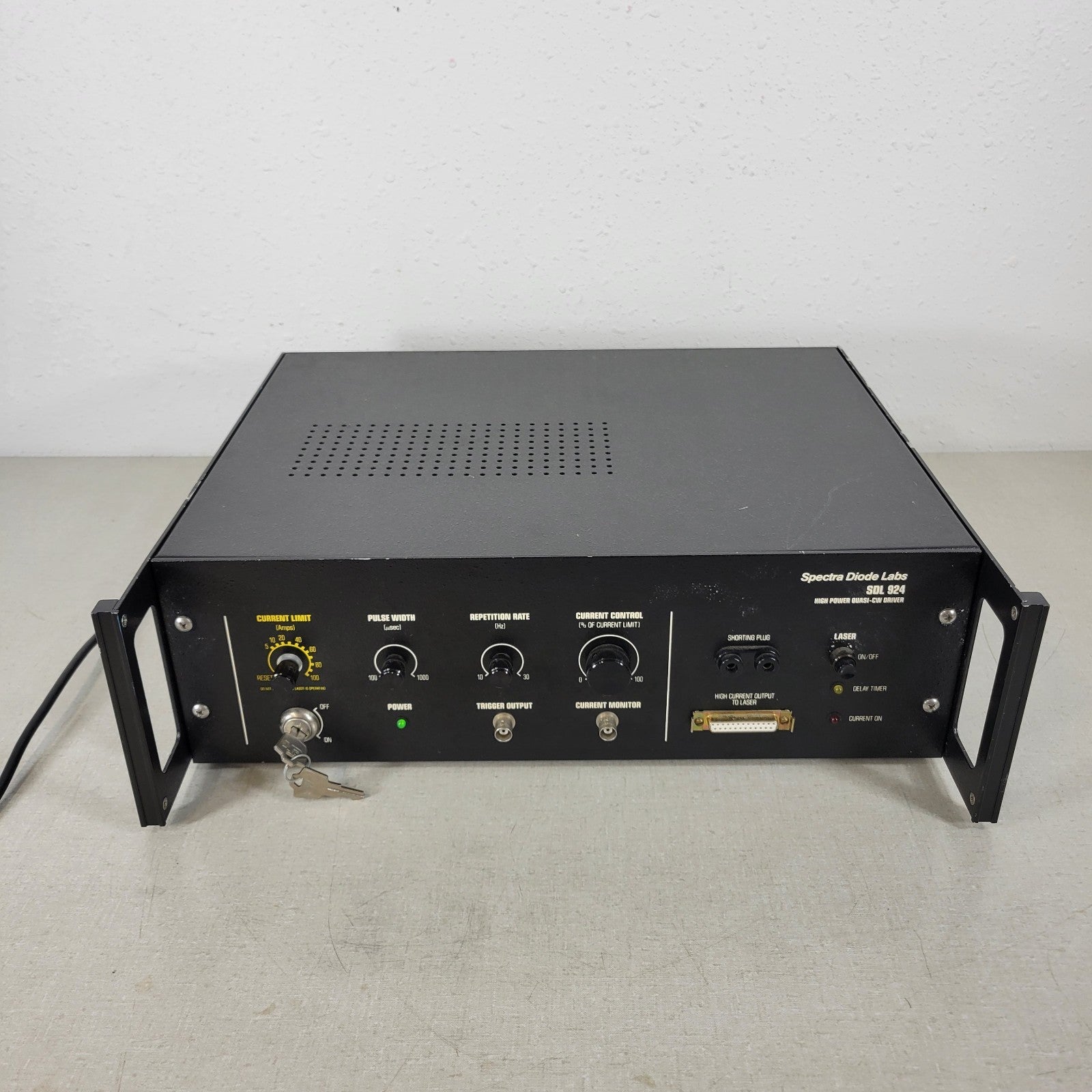 Spectra Diode Labs SDL-924 High Power Quasi-CW Pulsed Laser Driver 100 ...