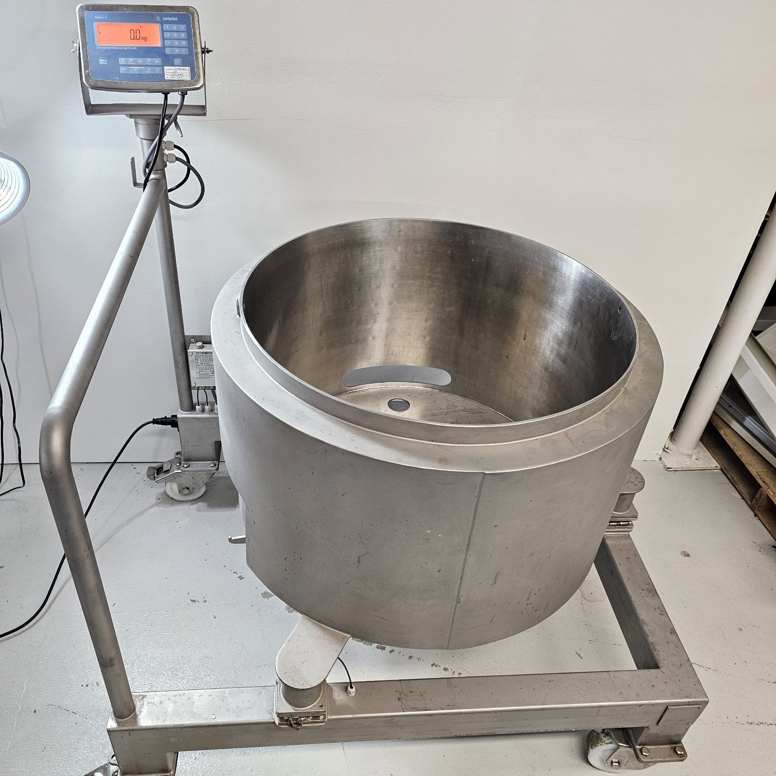 PALL Life Sciences 200L Jacketed Tank SS 304L Single Use Mixer LEV200J ...