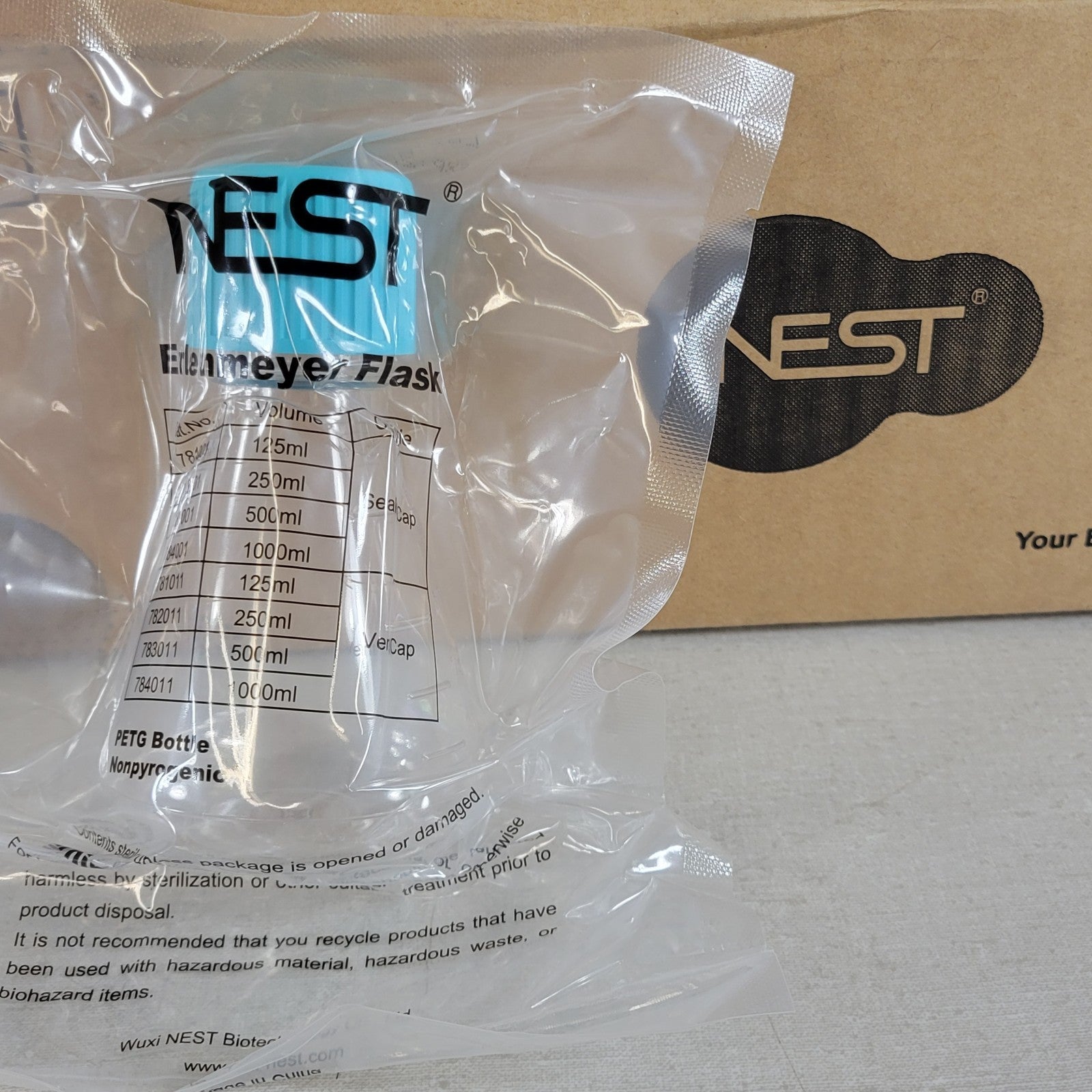 NEST 781001 Erlenmeyer Flask 125 mL PETG Vent Cap Flat Bottom, 16 ct ...