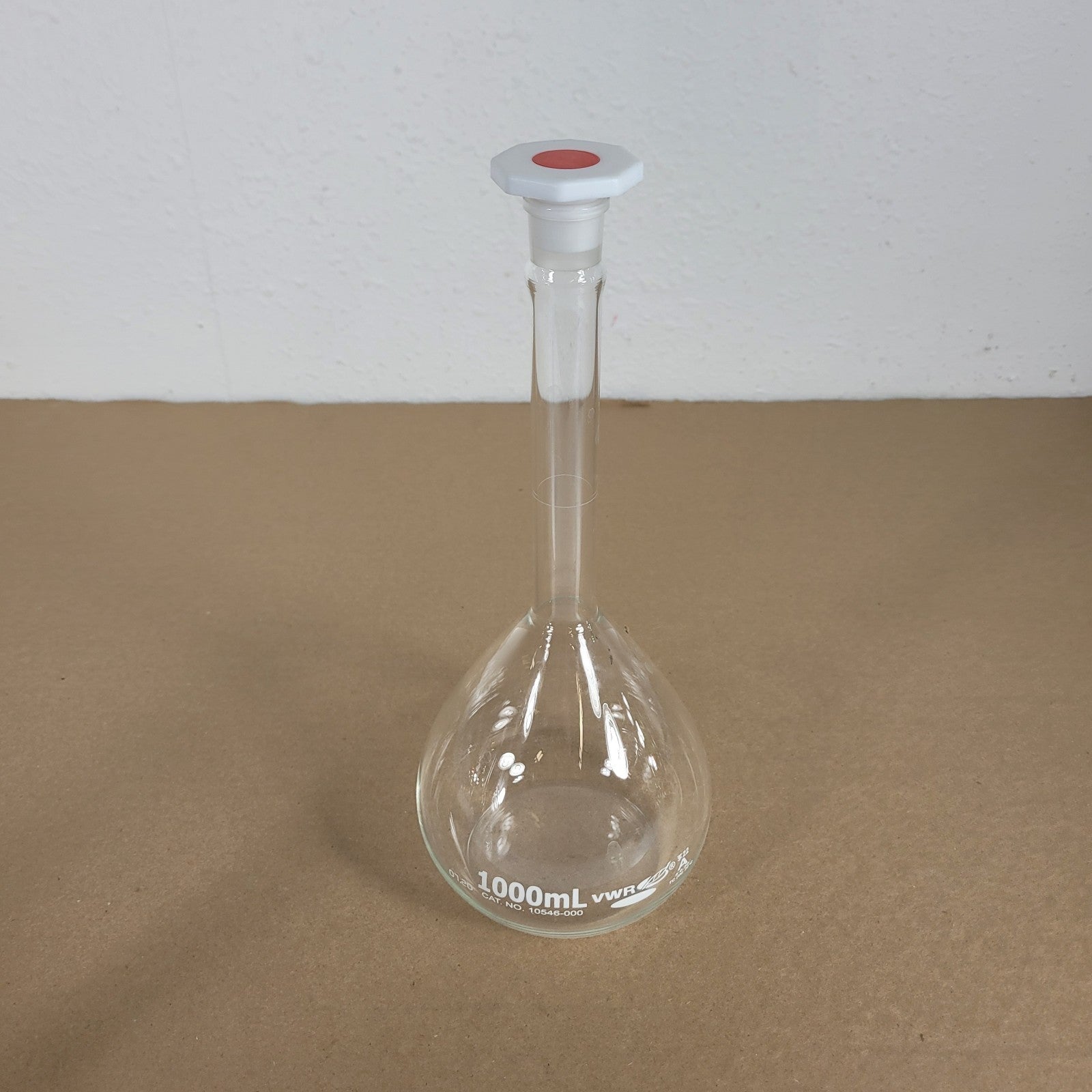 VWR 10546-000 1000mL Volumetric Flask Class A Borosilicate Glass w/ St ...