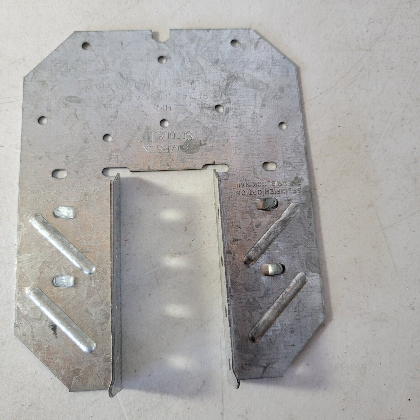 Simpson Strong Tie H10 Galvanized 18-Gauge Bracket – Lab Liquidators Store