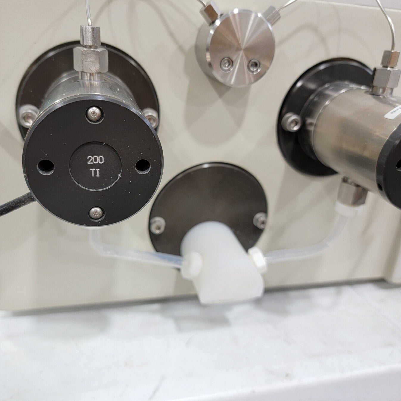 RAININ/DYNAMAX SD-1 Solvent Delivery System With Two 200 TI Pump Heads ...