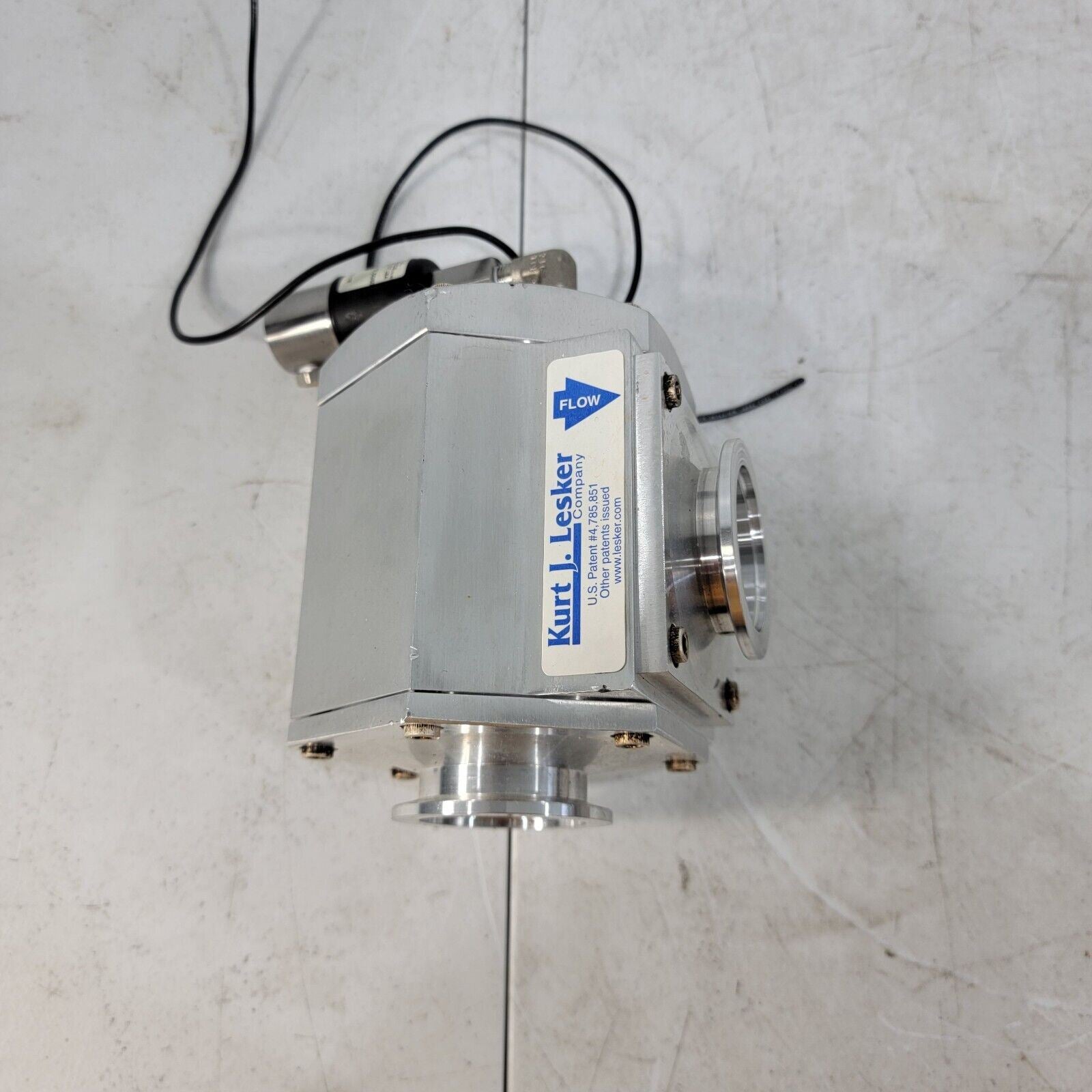 Kurt J. Lesker Anti Suck-Back Vent Valve QF40 KF40 208VAC 60HZ ASVQF40 ...