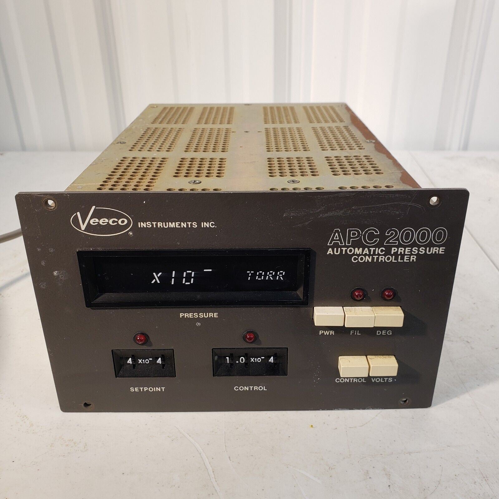 Veeco APC2000 Automatic Pressure Controller Ion Gauge Meter – Lab Liquidators Store