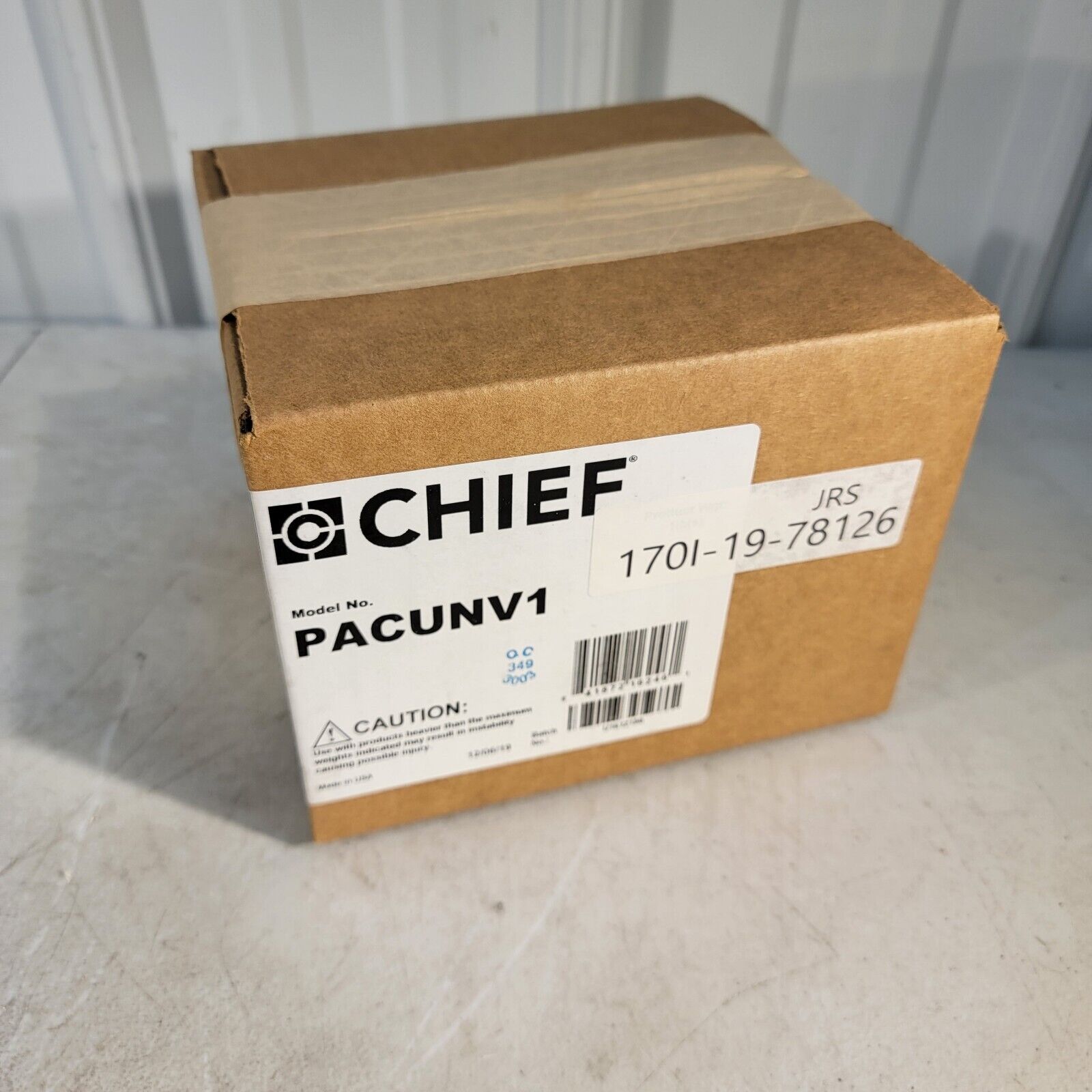 CHIEF PACUNV1 - Component Adapter Bracket for PAC525 and PAC526 Storag ...