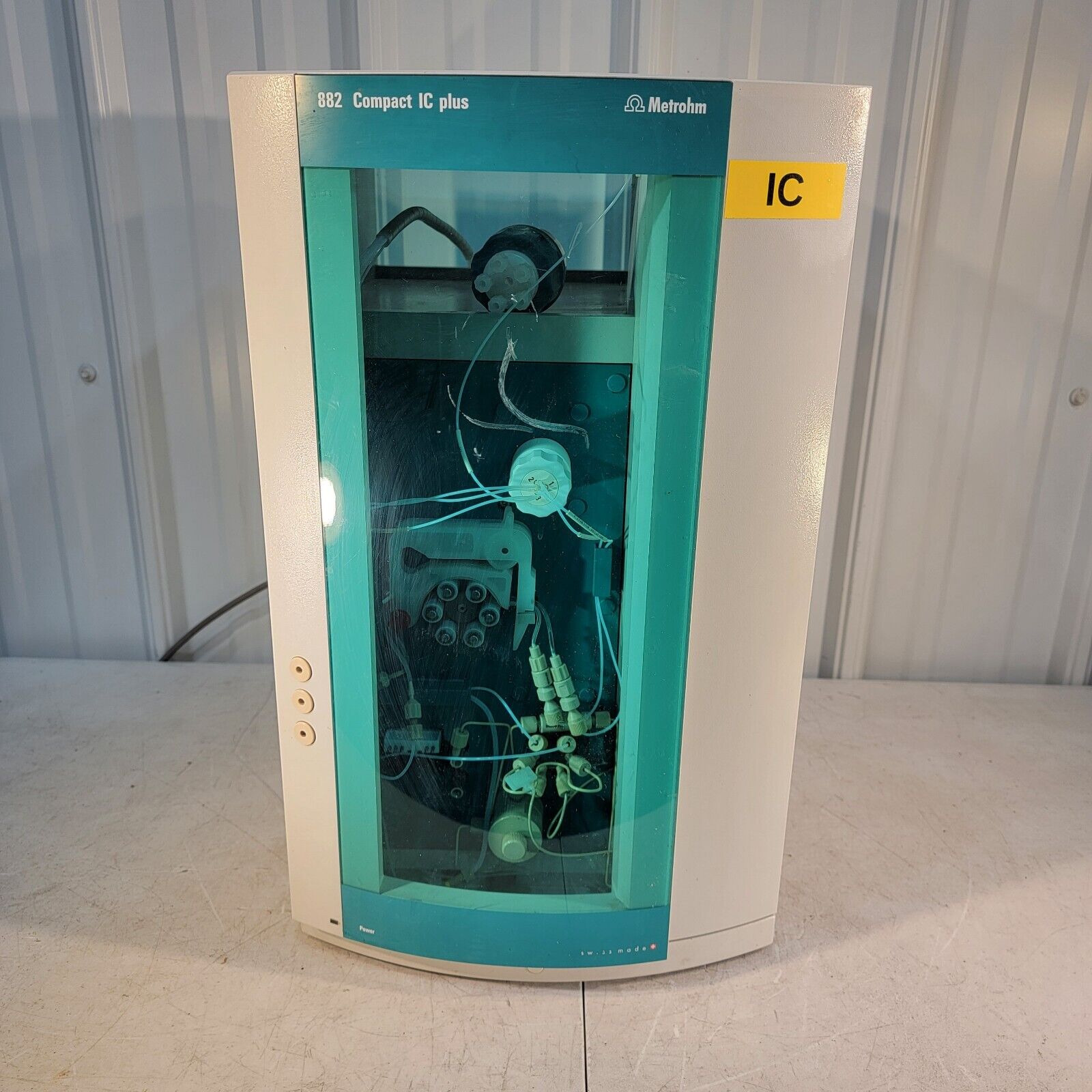 Metrohm 882 Compact IC Plus - Anion 1.882.0020 Ion Chromatograph HPLC ...